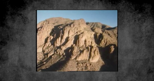 The Mysterious Treasure of the Lost Dutchman Mine - Unsolved Mysteries