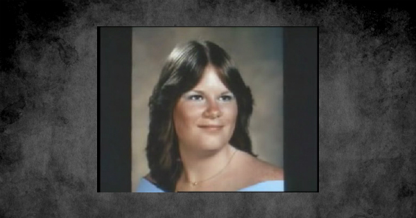 Rae Ann Mossor - Unsolved Mysteries